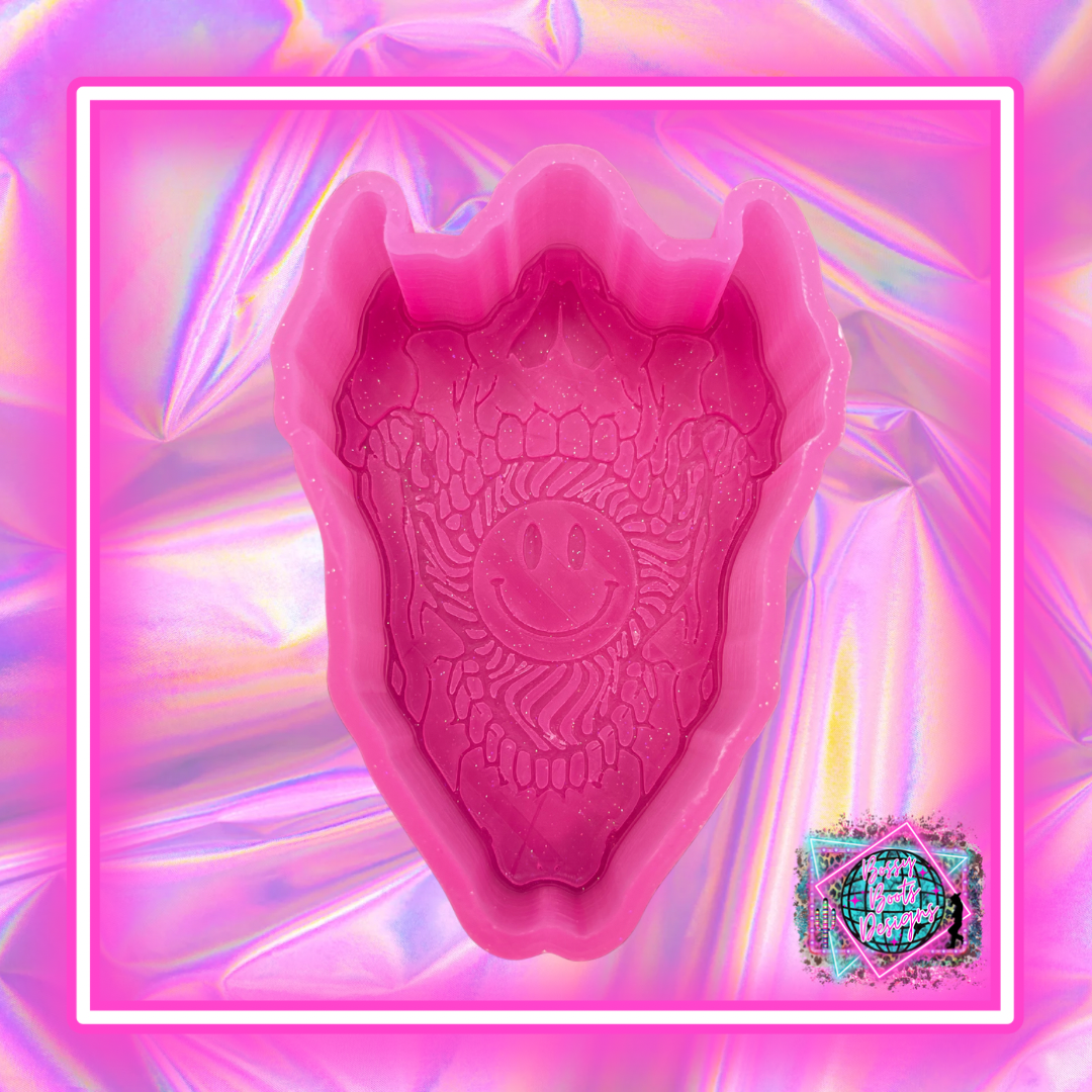 Trippy Smiley Skull Mouth – BossyBootsDesigns