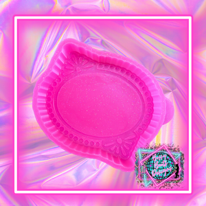 Western Oval Frame – BossyBootsDesigns